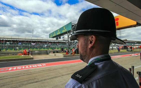 F1 a Silverstone, le misure della polizia per eventuali proteste | Sky ...