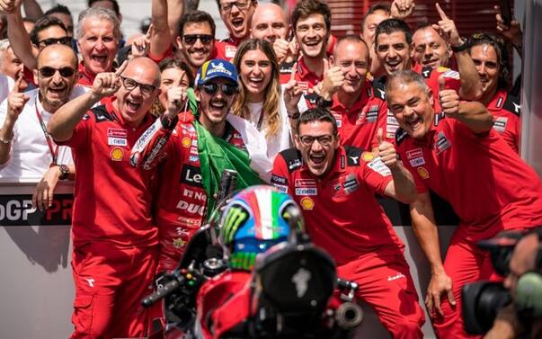 MotoGP e 500: Bagnaia e i campioni italiani su moto italiana | Sky Sport