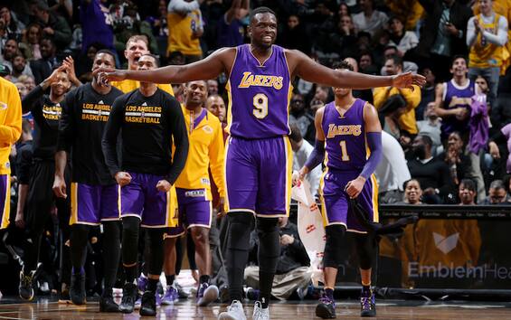 Mercato NBA: i Los Angeles Lakers non riescono a liberarsi del ...
