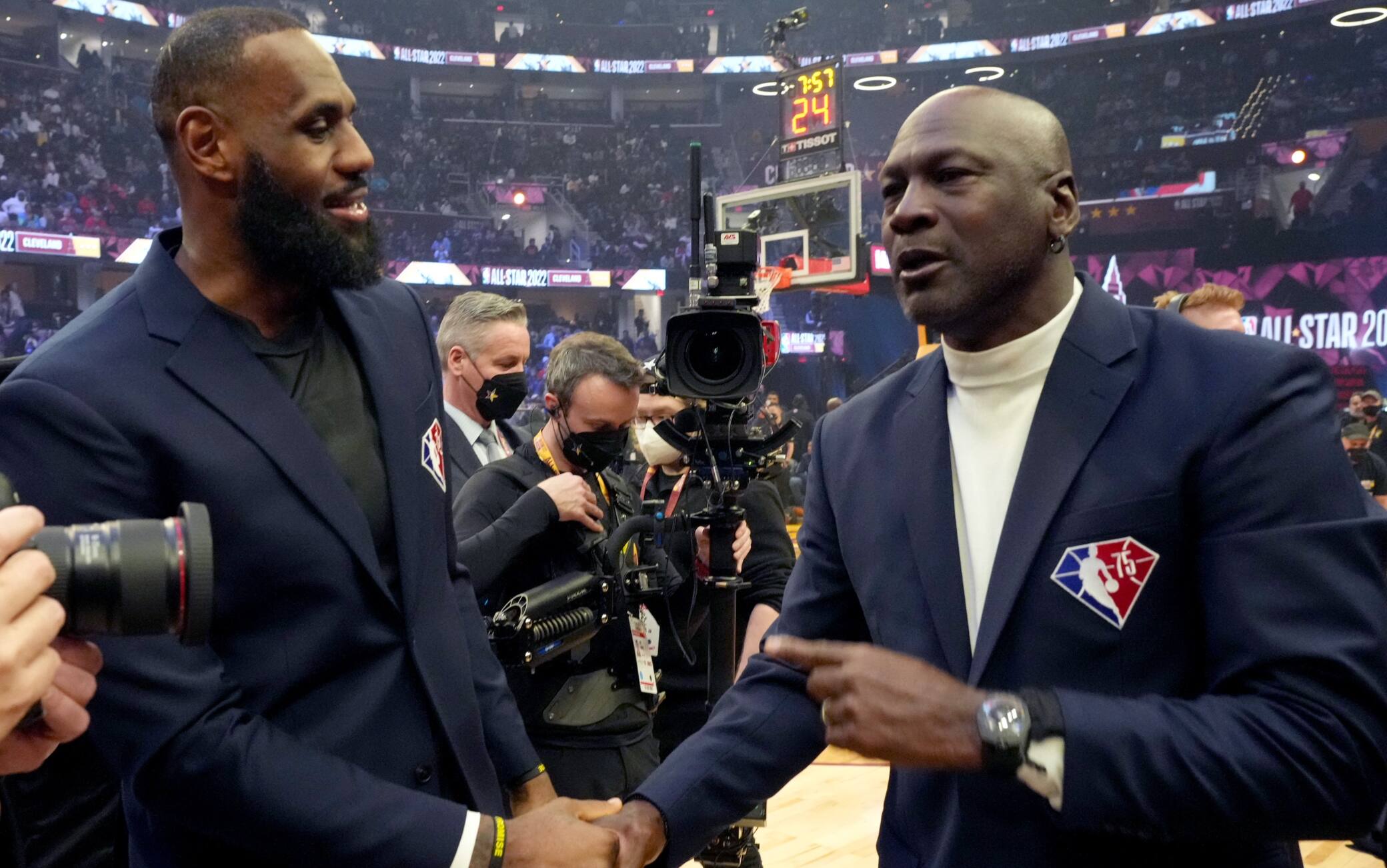 NBA, LeBron James meglio di Michael Jordan: i giocatori che ...