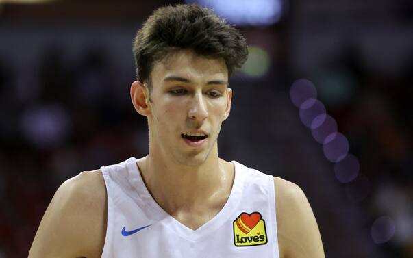 NBA, quali sono i giocatori più alti? La classifica per altezza | Sky Sport