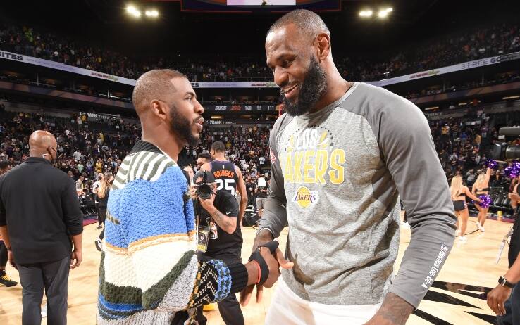 NBA, Phoenix Suns e caso Sarver, LeBron e CP3 non ci stanno: 'La lega ...