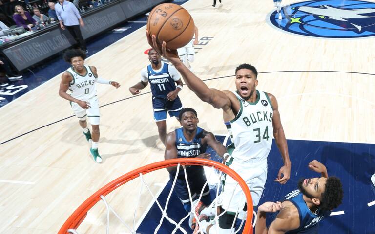 NBA, Kevin Durant: crossover da urlo, mette a sedere Gafford e segna ...