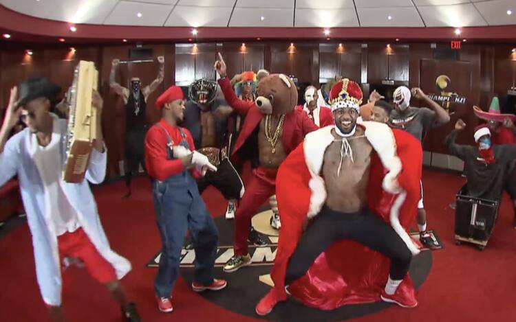 NBA, Miami Heat: compie 10 anni l'Harlem Shake con LeBron James in ...