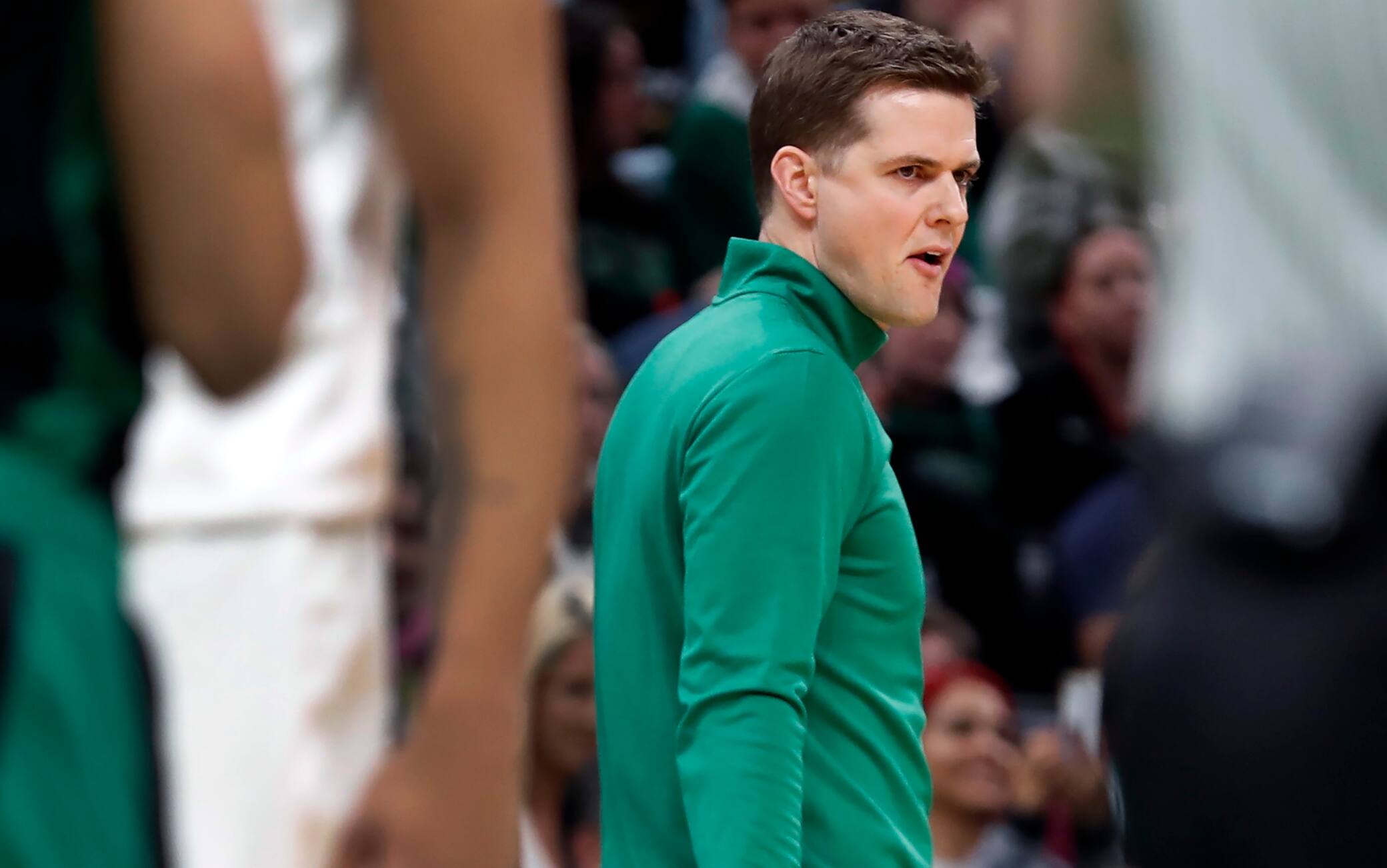 NBA, chi è Joe Mazzulla, l'uomo che guiderà i Boston Celtics al posto ...