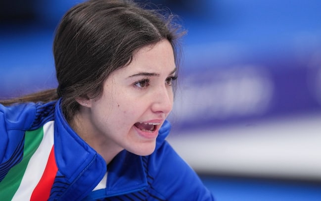 Pechino 2022, è 'curling mania' con Stefania Constantini: è nata una ...