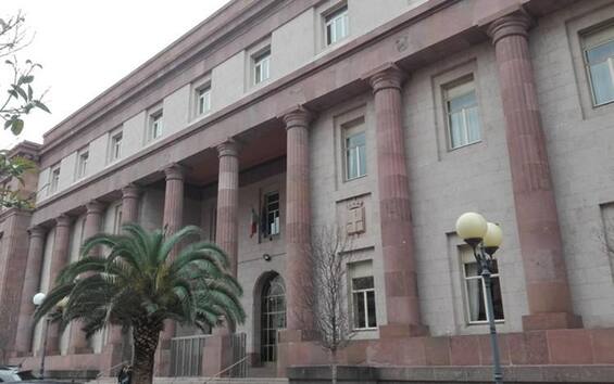 Uccise la compagna e portò via le figlie, aperto processo | Sky TG24 Uccise la compagna e portò via le figlie, aperto processo | Sky TG24