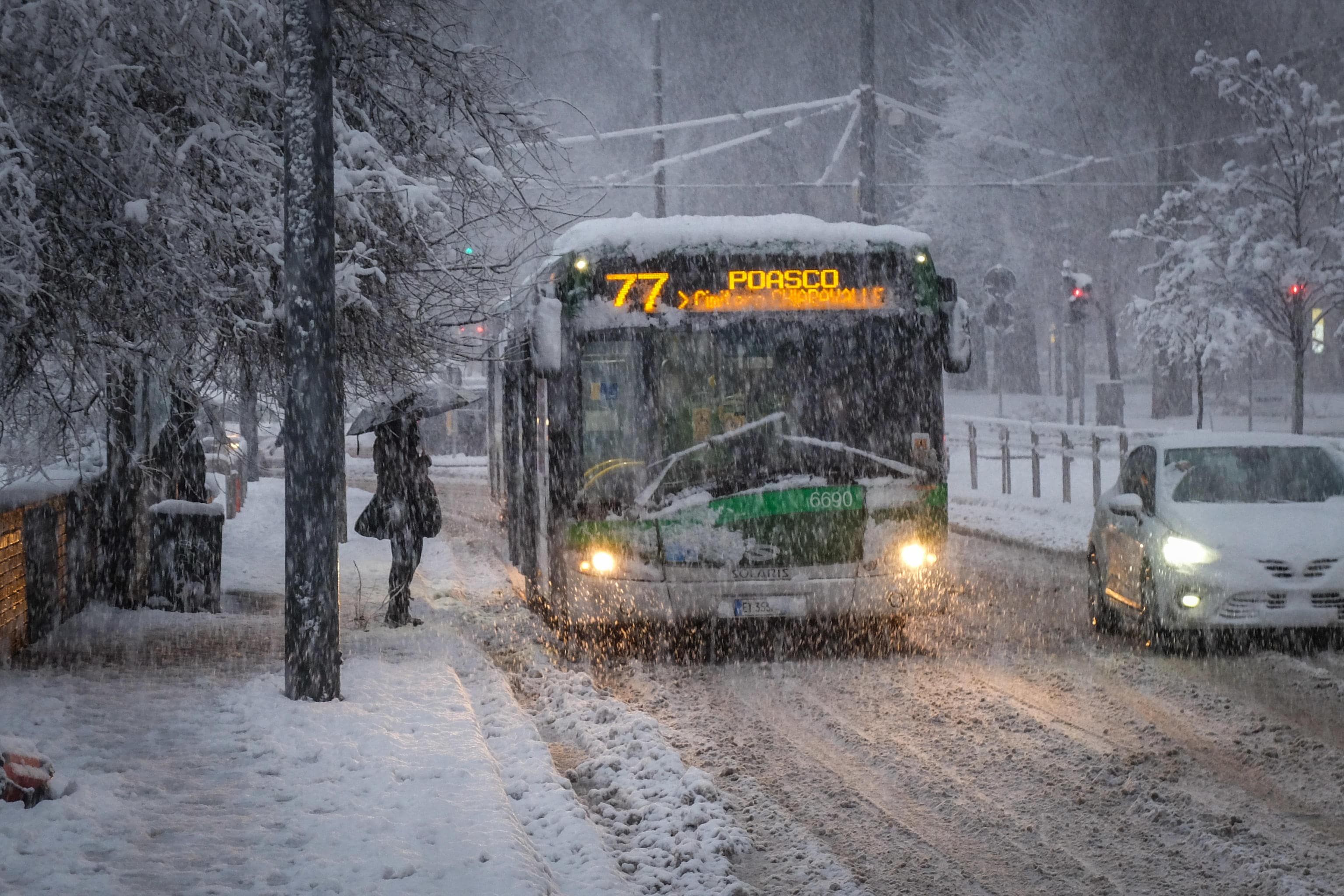 Neve a Milano, scattano i piani di emergenza