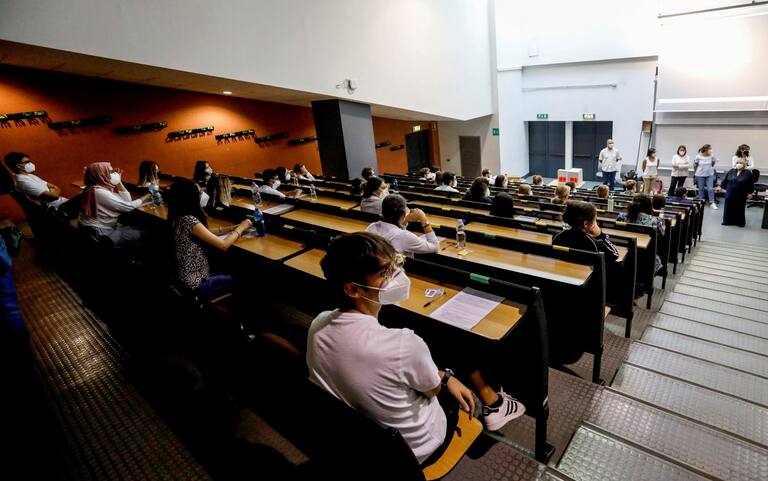 TOLC 2023, nuovo test di ammissione a Medicina: date e come funziona ...