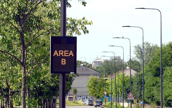 Area B Milano, cosa cambia dall'1 ottobre 2022 per i veicoli Euro 3, 4 ...