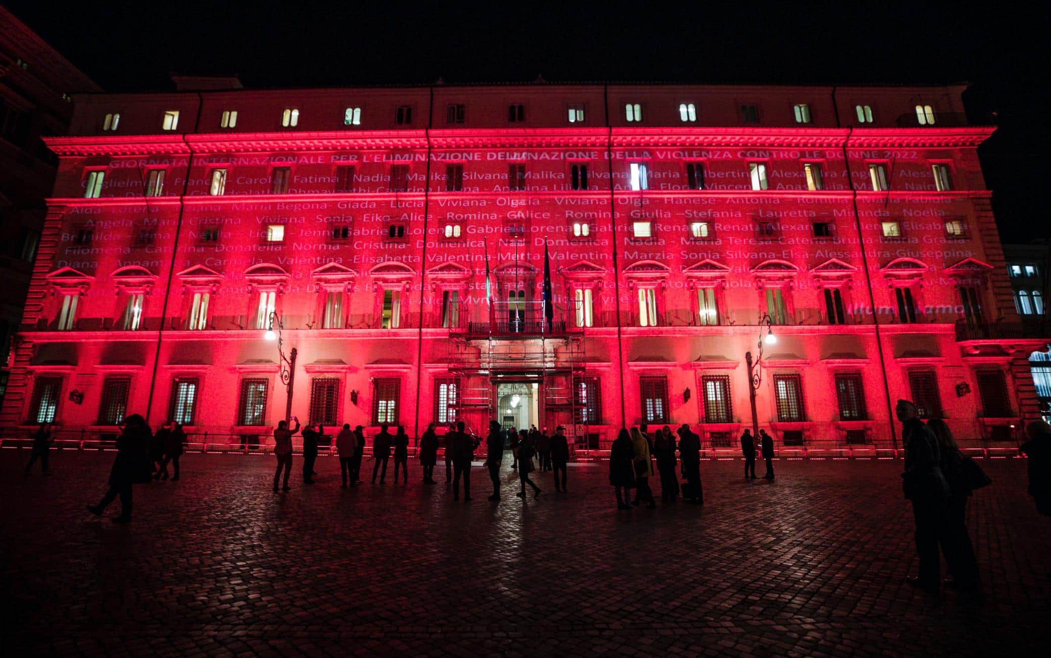 Violenza su donne, infibulazione: le voci di chi dice no. Il reportage ...