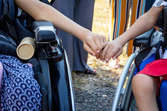 Legge 104, cosa prevede il comma 3 dell'art 3 e quali sono permessi e ...