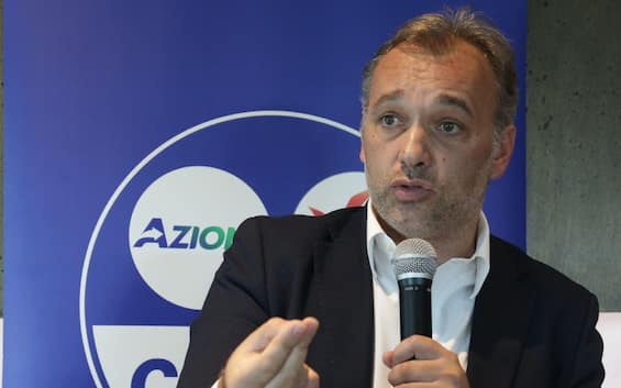 Malore per Matteo Richetti di Azione-Italia Viva, ricoverato al Gemelli ...