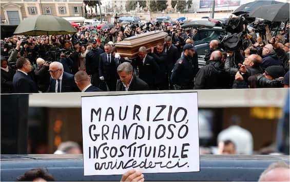 Maurizio Costanzo, i funerali. La figlia Camilla: “Ti immagino in ...