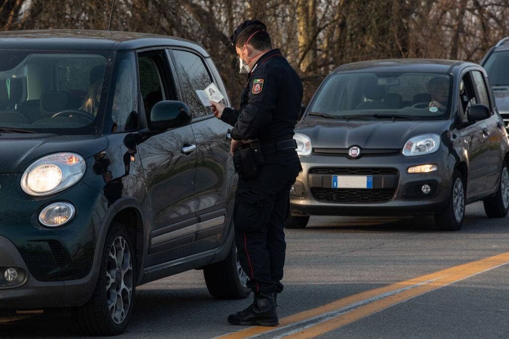 Scadenze auto 2021, dal bollo alla revisione: tutte le proroghe | Sky TG24