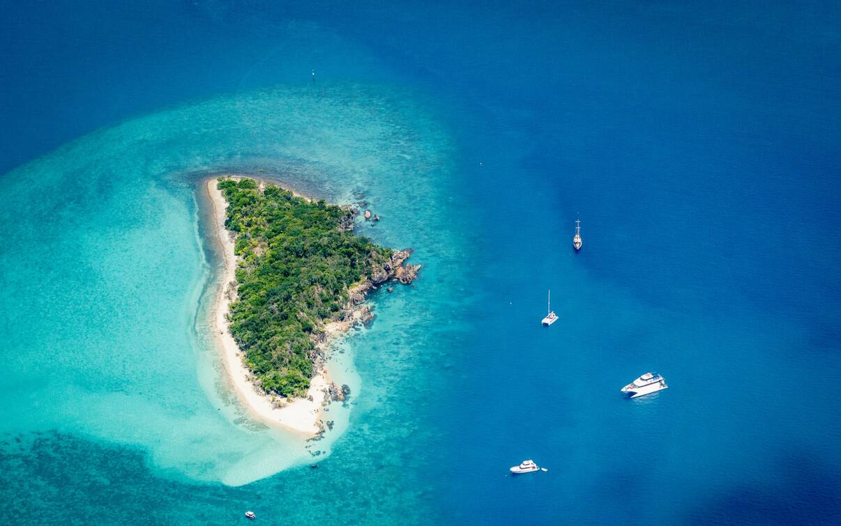 Isole private in vendita, non solo per milionari. E in Italia ce ne ...