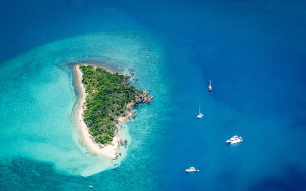 Isole private in vendita, non solo per milionari. E in Italia ce ne ...