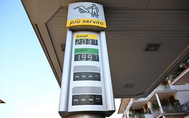 Bonus buoni benzina 200 euro prorogato a tutto il 2023: come funziona ...