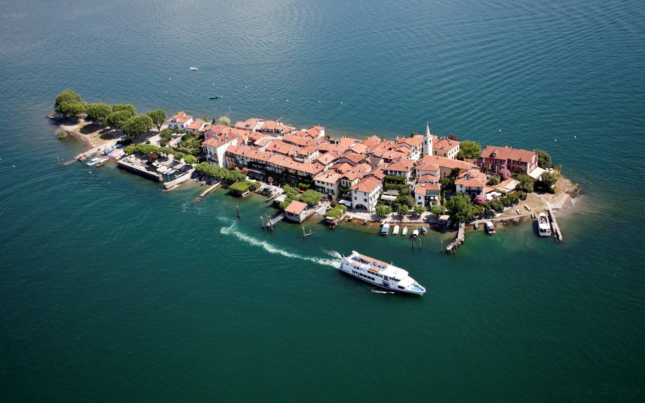 Dal lago al mare, le 10 isole italiane meno turistiche e affollate ...