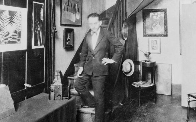 Man Ray, la vita e le opere del grande pittore e fotografo statunitense