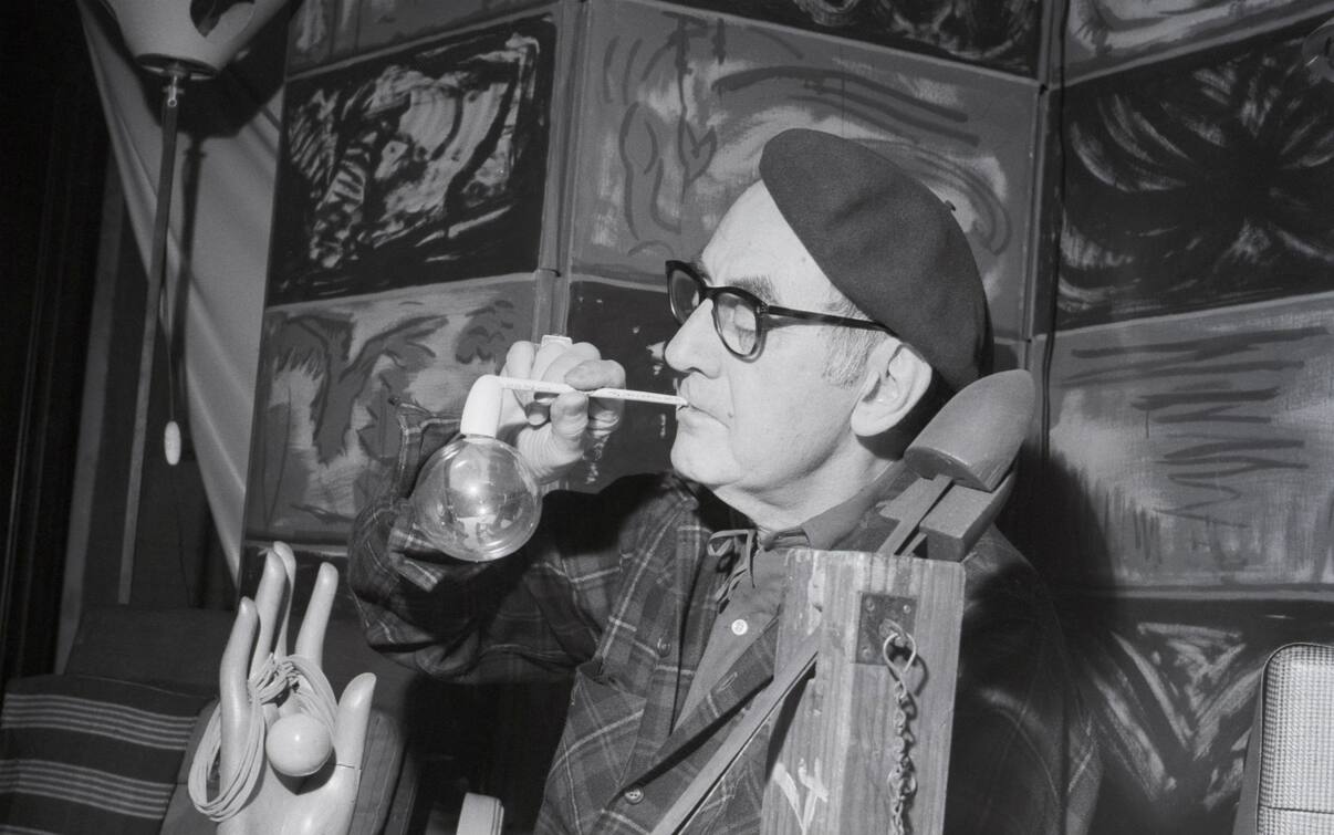 Man Ray, la vita e le opere del grande pittore e fotografo statunitense