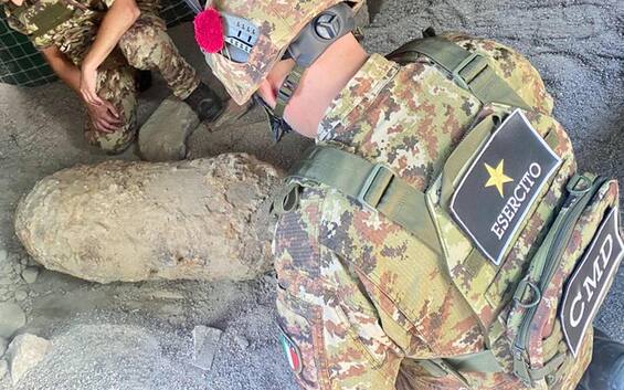 Milano, trovate tre bombe d'aereo inesplose nell'area ex Innocenti ...