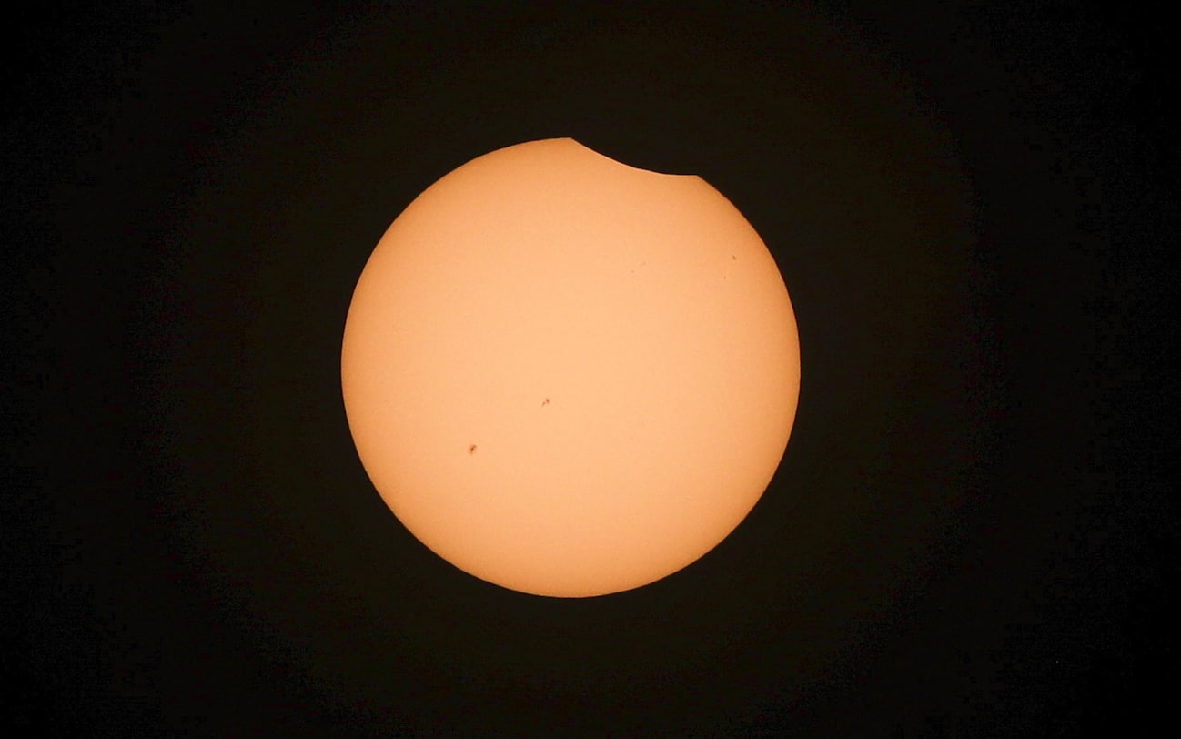 Scienze, studio rivela: nascita della Luna dovuta a grande schianto che ha lasciato tracce Terra ...