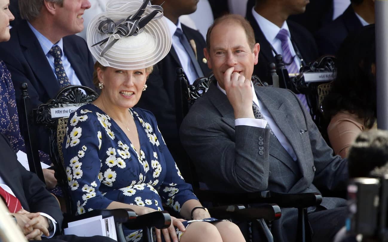 Chi sono i 4 figli della Regina Elisabetta, dal principe Carlo alla ...