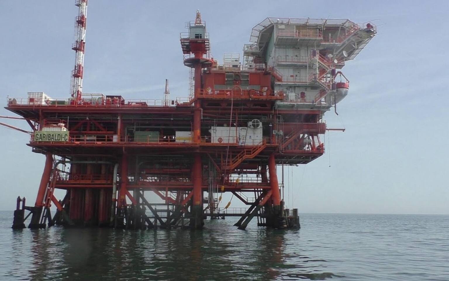 Gas, le trivelle sono una novantina tra terra e mare: la mappa in ...