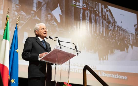 25 aprile, il discorso di Mattarella a Cuneo per la Festa della ...