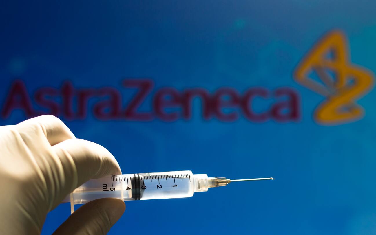 Dai docenti ai poliziotti: ecco a chi (e quando) andranno i vaccini ...