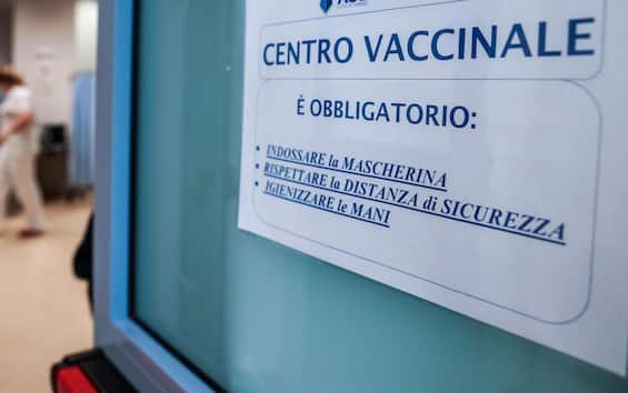 Vaccini Covid, attesa per il nuovo Piano Vaccinale ma cresce la ...