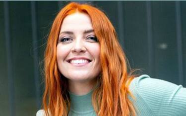 Un nuovo inizio, Noemi canta per la campagna Disney Noi Principesse ...