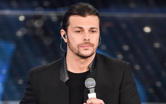 Gianluca Grignani smentisce (tramite gli avvocati) il divorzio da ...