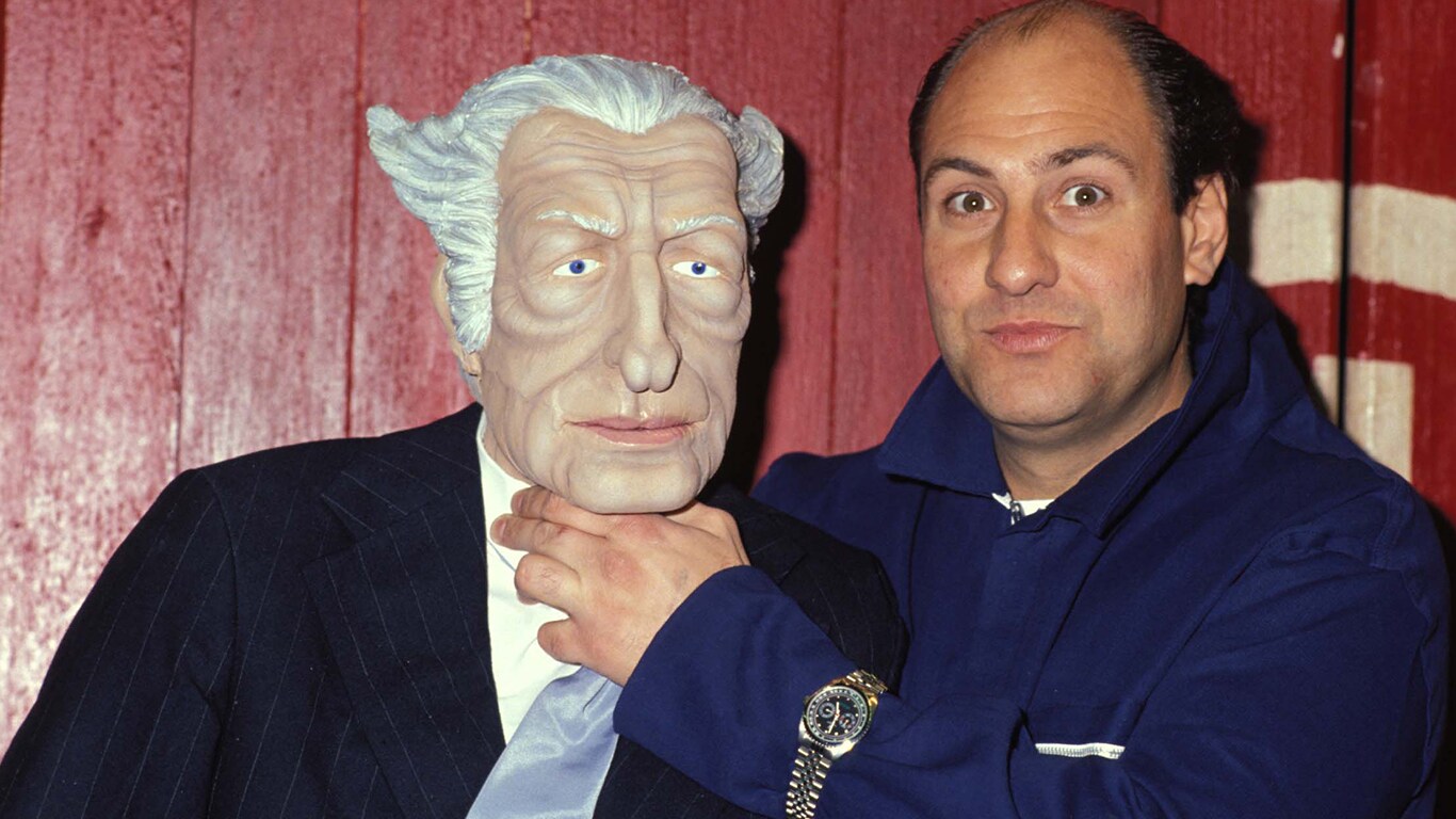 Avanzi compie 30 anni: 7 curiosità sul programma tv comico con Corrado Guzzanti e Serena Dandini