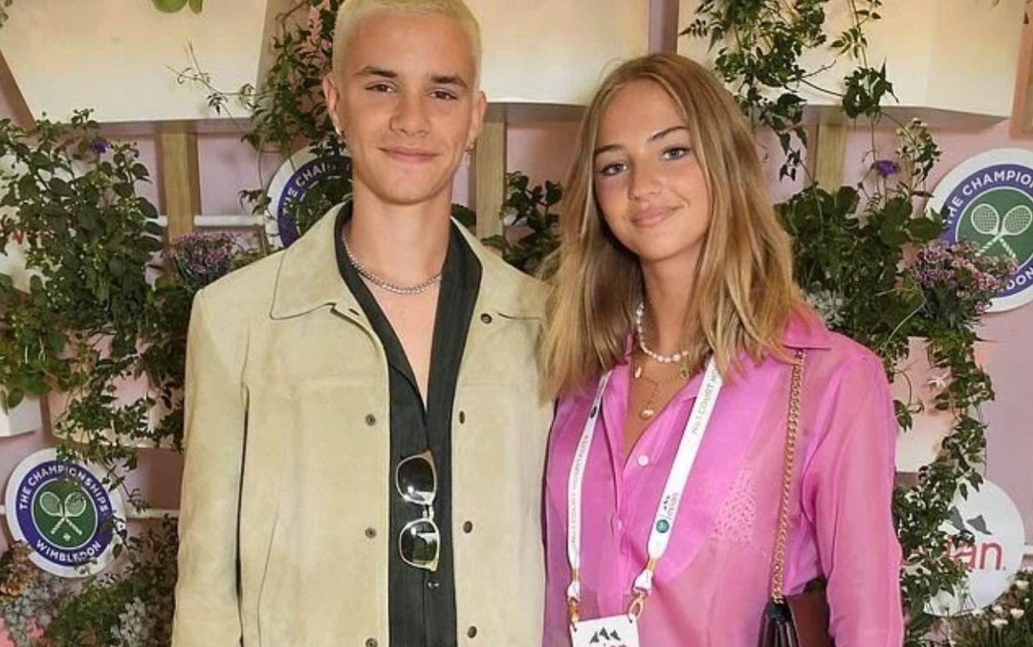Wimbledon, Romeo Beckham e Mia Regan debuttano ufficialmente come ...