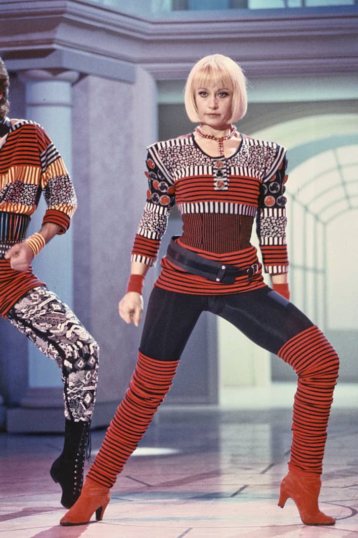 Raffaella Carrà icona di stile: i suoi [n] look intramontabili. FOTO ...