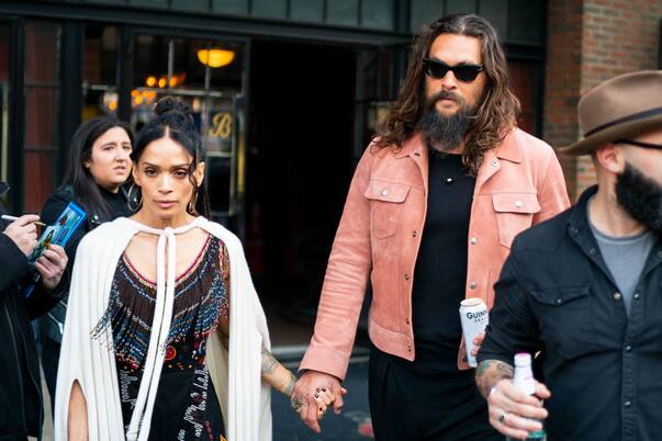 Jason Momoa e Lisa Bonet: la storia d'amore della coppia in 16 foto, dagli esordi alla rottura