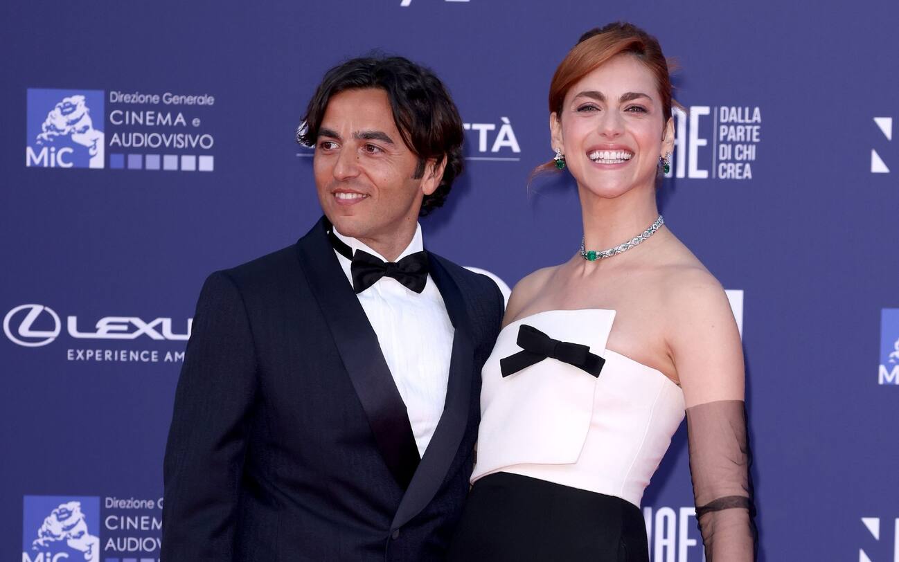 Miriam Leone con il marito Paolo Carullo sul red carpet dei David di ...