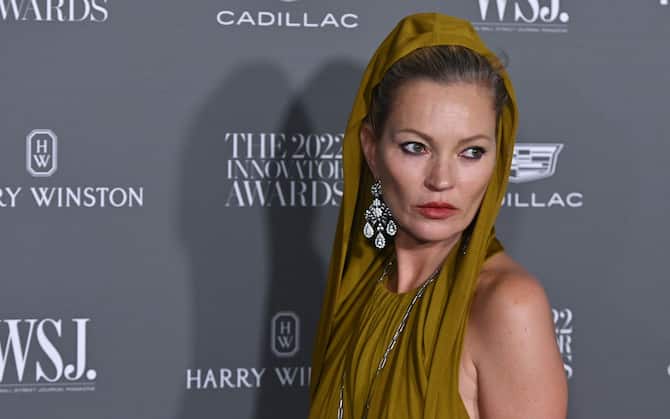Kate Moss in Saint Laurent sul red carpet di un evento a New York. FOTO