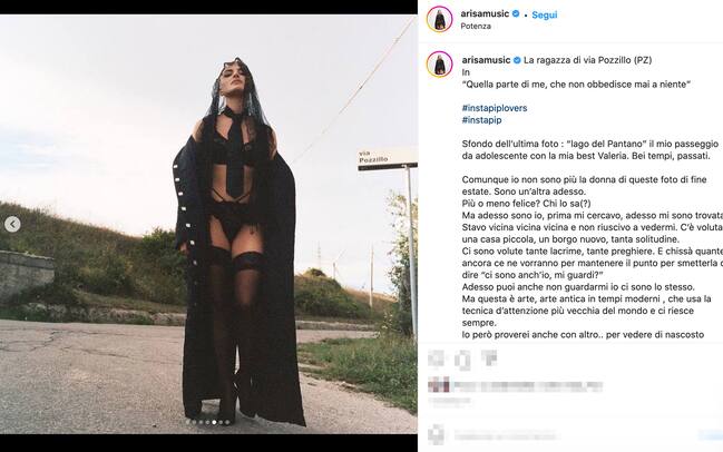 Arisa, tutti i look più stravaganti dalla ghirlanda di piume alle foto in intimo nelle campagne ...