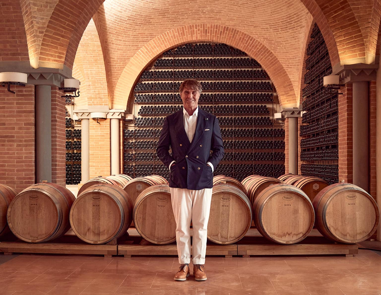 Non solo cashmere, Brunello Cucinelli presenta il suo vino: il Rosso ...
