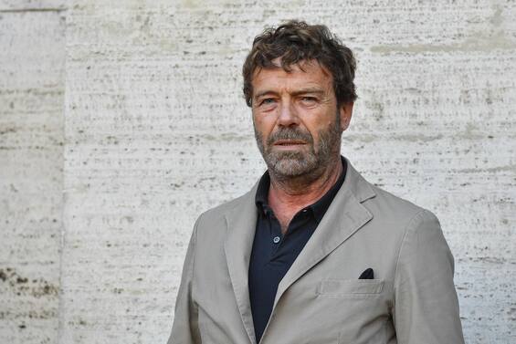 Massimo Ciavarro si racconta, da Eleonora Giorgi ai figli Paolo e ...