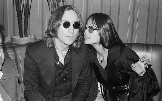 Chi è May Pang, l'amante di John Lennon intervistata nel documentario ...