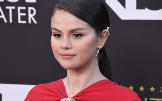 Selena Gomez e il lupus, il racconto della malattia nella docuserie ...