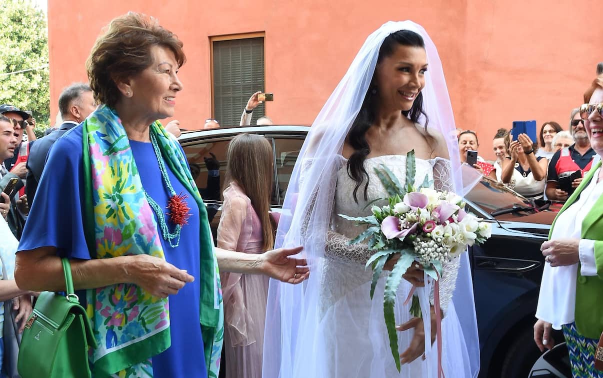 Il matrimonio di Luisa Corna con il tenente colonnello Stefano Giovino ...