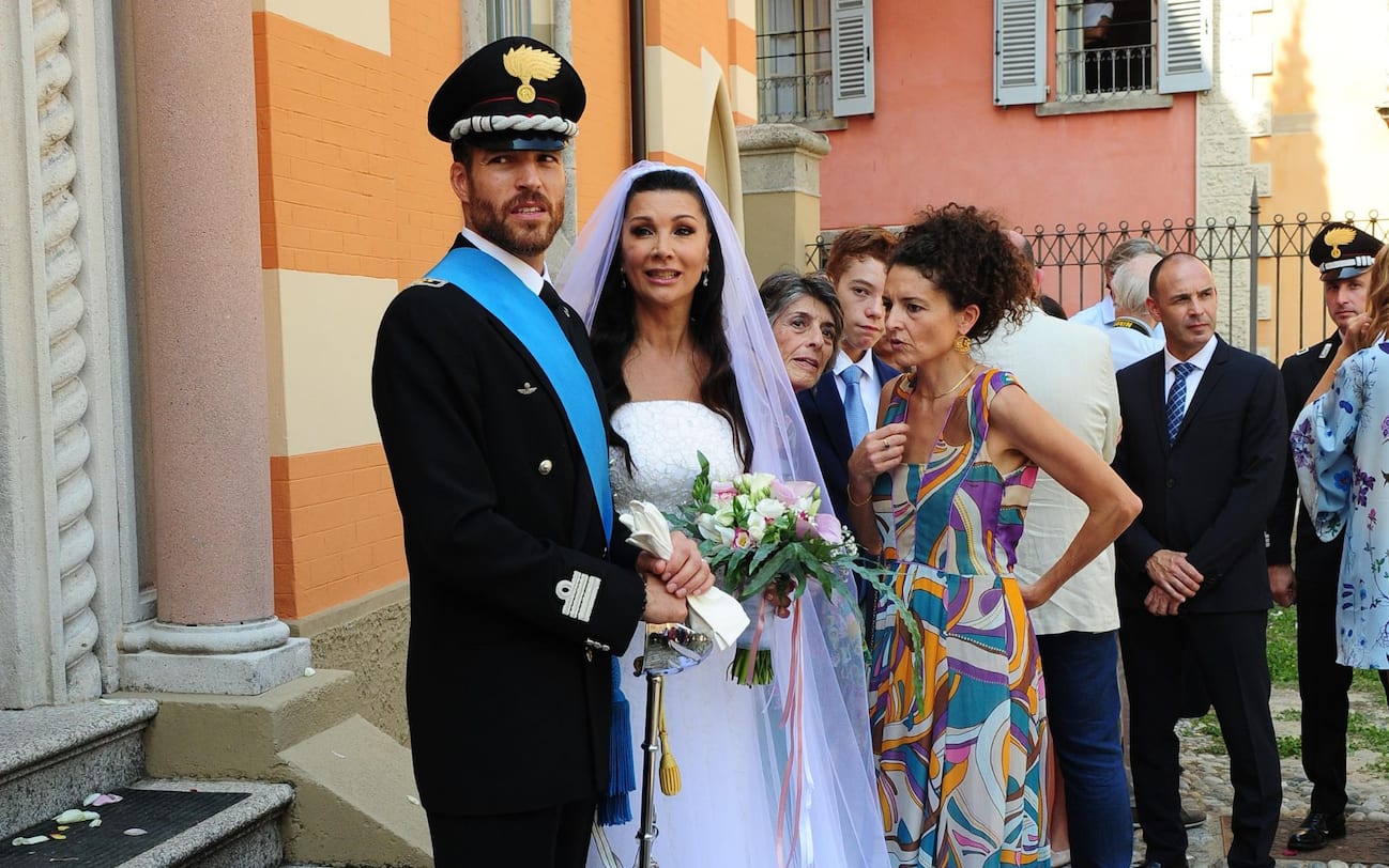Il matrimonio di Luisa Corna con il tenente colonnello Stefano Giovino ...