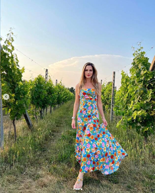 Colori moda estate 2022, i look più belli e variopinti a cui ispirarsi ...