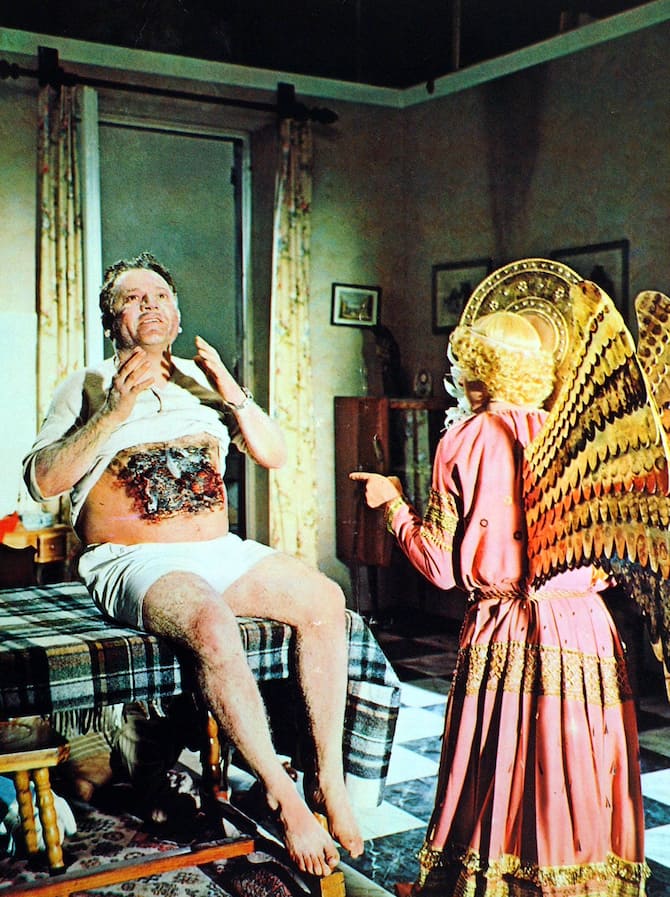 il Secondo Tragico Fantozzi, le foto del film con Paolo Villaggio ...