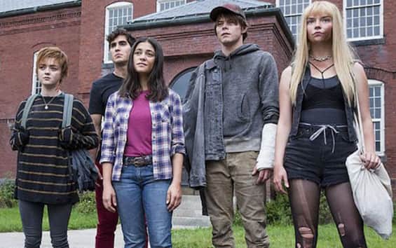 Teen Heroes, le nuove leve dei supereroi in azione su Sky | Sky TG24